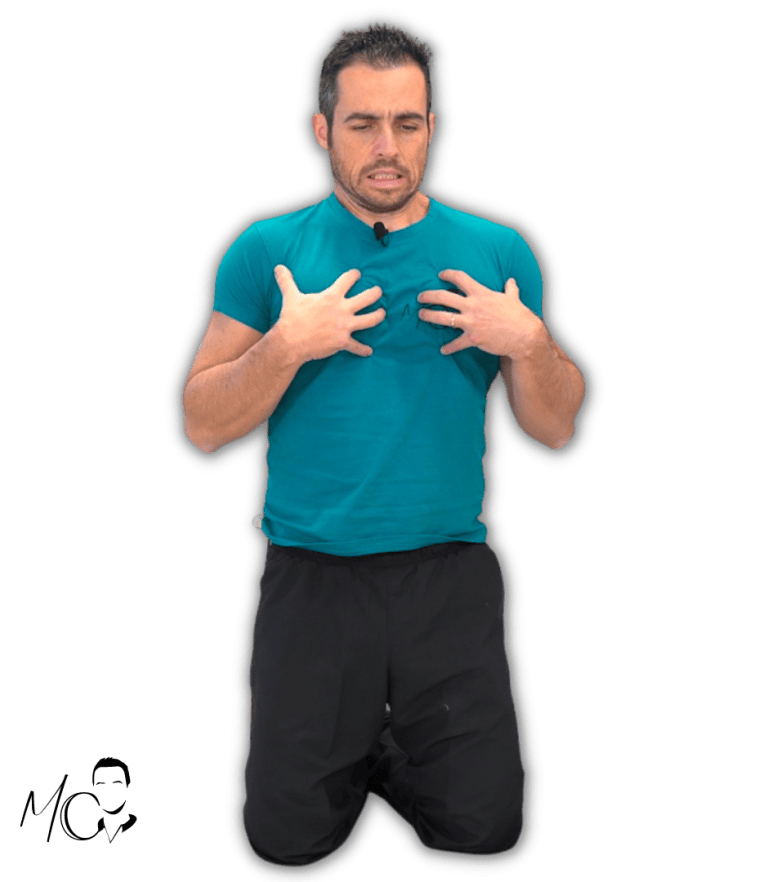 Dolore allo sterno: ecco la vera causa! (esercizi per risolverlo) - L ...